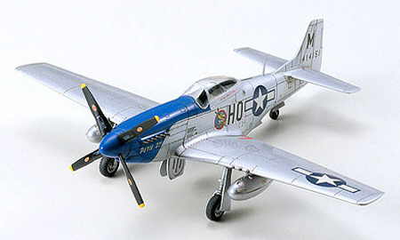 Tamiya 60749 North American P51D Mustang