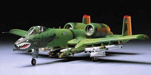 Tamiya 61028 Fairchild Republic A10A Thunderbolt II