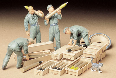 Tamiya 35188 German Tank Ammo-Loading Crew Set