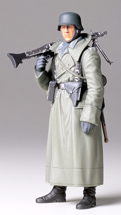 Tamiya 36306 WW2 German Machine Gunner (Greatcoat)