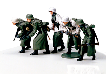Tamiya 35256 Ger. Assault Infantry