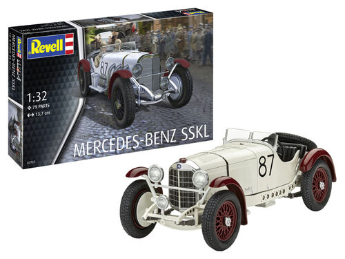 Revell 07737 Mercedes-Benz SSKL