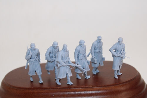 Peddinghaus-Decals 72F040 German Grenadiers Marching In Winter Coats