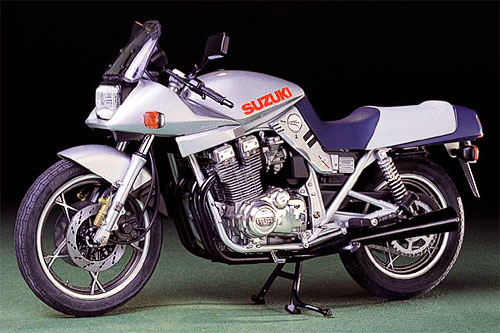 Tamiya 14010 Suzuki GSX1100S Katana Kit - CF410