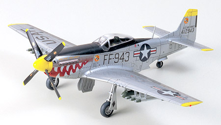 Tamiya 60754 North American F51D Mustang