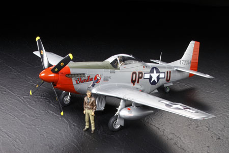 Tamiya 60322 P-51D Mustang