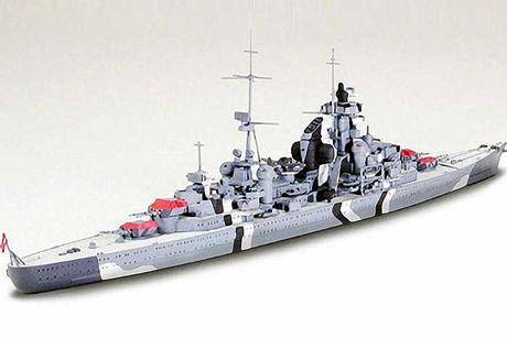 Tamiya 31805 German Heavy Cruiser Prinz Eugen