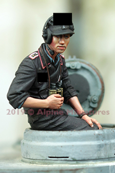 Alpine Miniatures 35264 German Panzer Commander Summer #2