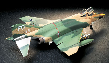 Tamiya 60305 McDonnell F-4C/D Phantom II