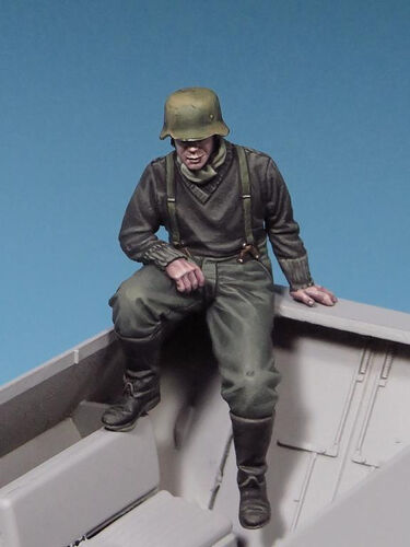 The Bodi Miniatures 35218 Waffen SS Half-Truck Crewman For Sd.Kfz. 251 (WW II) #1