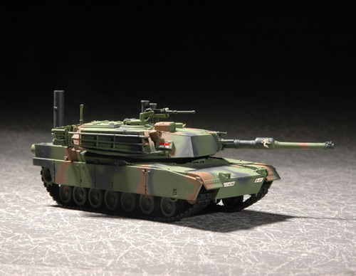 Trumpeter 07276 M1A1 Abrams MBT