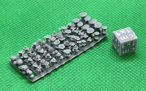 EMP3D 99160103 Grzyby 5mm - 11 różnych typów 50-60 szt