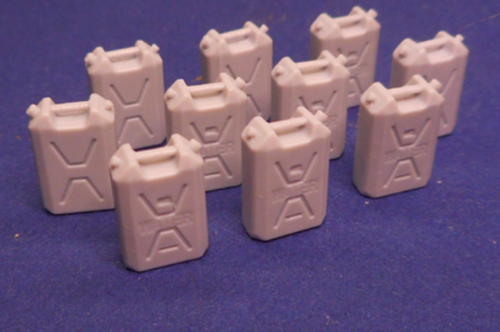 Callsign Models 35080 Plastic Water Jerry Cans Vietnam 10