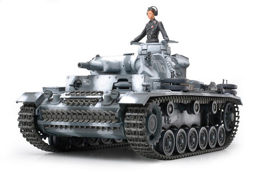 Tamiya 35290 German Panzerkampfwagen III Ausf.N (Sd.Kfz.141/2)
