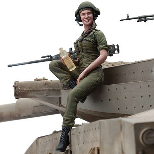 SOLMODEL MM225 IDF Female Tank Crew 1
