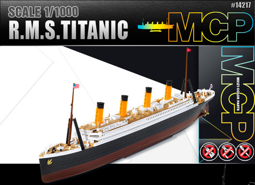 Academy 14217 R.M.S. Titanic