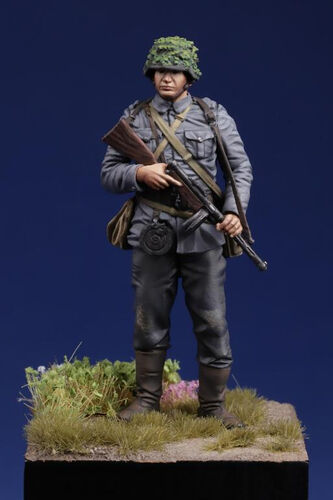 The Bodi Miniatures 35204 Finnish Soldier WWII
