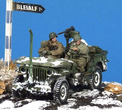 The Bodi Miniatures 35036 U.S. driver & officer