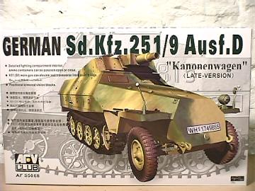 AFV Club 35068 German Sd.Kfz.251/9 Ausf.D Kanonenwagen (late version)