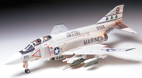 Tamiya 60308 McDonnell Douglas F-4J Phantom II Marines