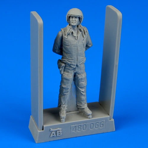 Aerobonus 480066 Soviet air force fighter pilot