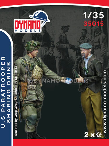 Dynamo-Models 35015 U.S. Paratrooper Sharing Drink