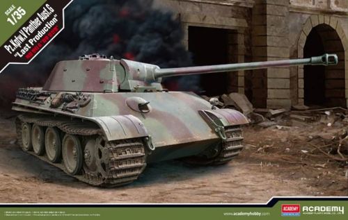 Academy 13523 Pz.Kpfw.V Panther Ausf. G "Last.production"