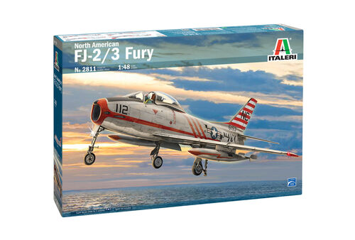 Italeri 2811 North American FJ-2/3 Fury