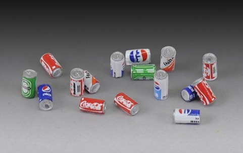 Royal Model di R. Reale 713 Drinks cans