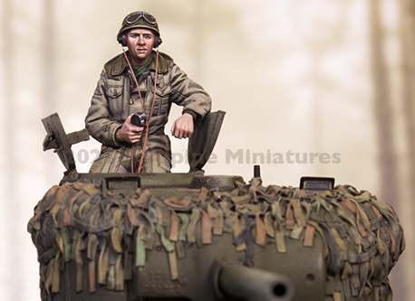 Alpine Miniatures 35296 British Tank Commander #1 (2 heads included)