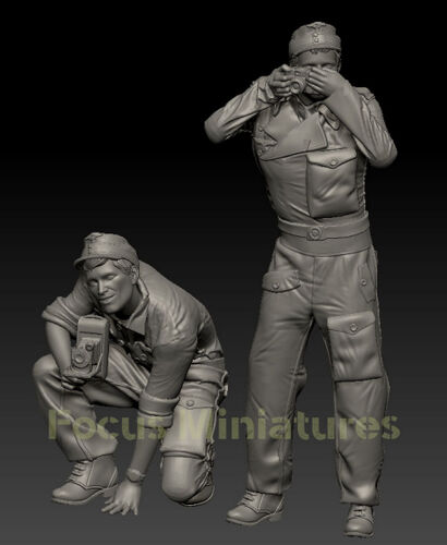 FOCUS MINIATURES 4816 Smile Foto (2 figures)
