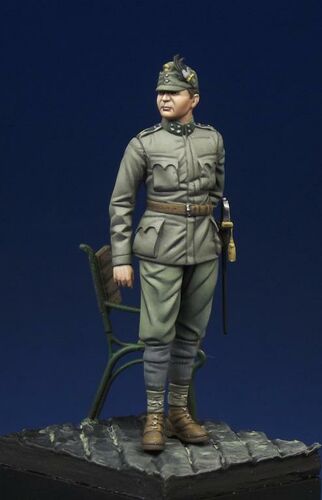 KUK Miniatures 35005 Austro-Hungarian Mountain Troop Officer WW I