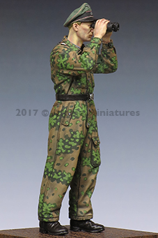 Alpine Miniatures 35232 WSS Panzer Officer at Kursk #1