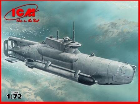 ICM S007 German IIWW Midget Submarine U-Boot Type XXVIIB Seehund (late)