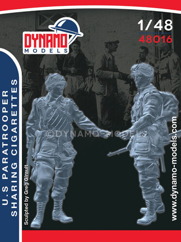 Dynamo-Models 48016 U.S. Paratrooper Sharing Cigarettes