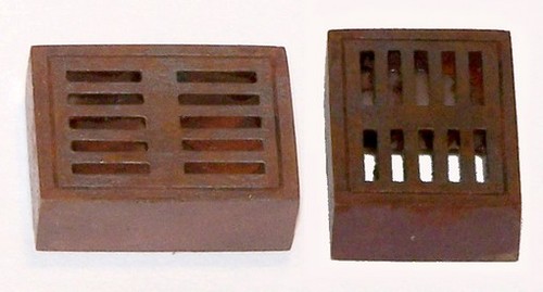 Plus Model EL032 Sever hatches - square