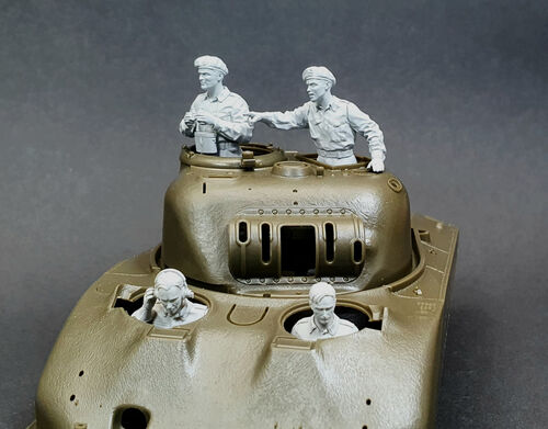 PanzerArt FI35-176 British Sherman Tank Crew