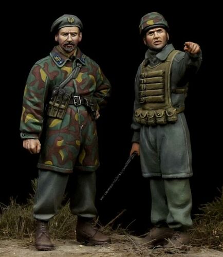 The Bodi Miniatures 35129 Italian Paratroopers 'Nembo Division' WWII