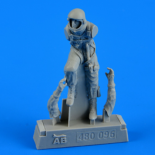 Aerobonus 480096 U.S.A.F. fighter pilot - pressure suit 1960 - 1975 Figurines