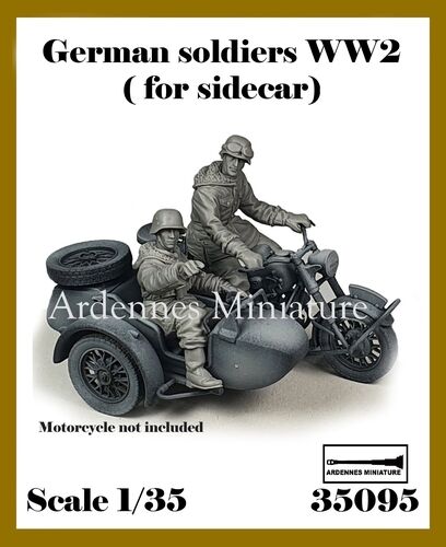 Ardennes Miniature 35095 German Soldiers WW2 (For Sidecar)