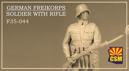 Copper State Models F35-044 German Freikorps Soldier With Rifle