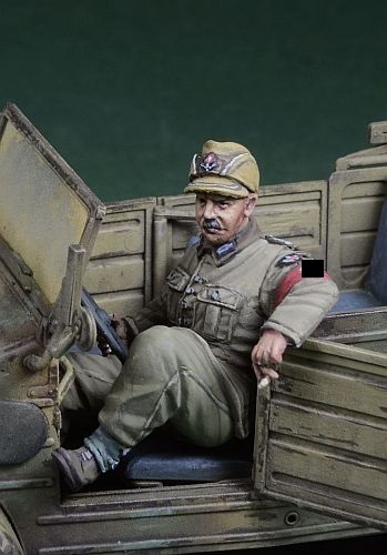 D-DAY miniature studio 35236 RAD (Reichsarbeitsdienst) Kubelwagen Driver, 1939-45
