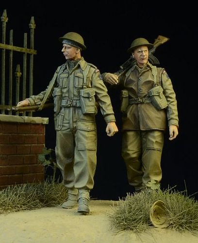 D-DAY miniature studio 35015 British / Commonwealth Infantry walking 1942-45