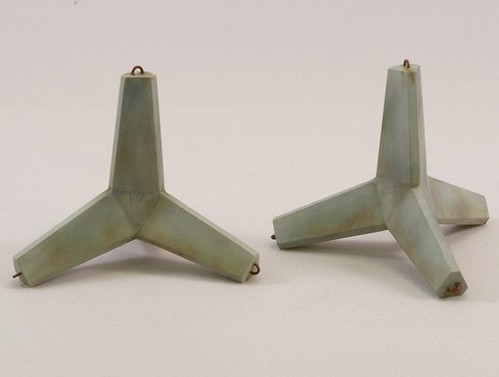 Plus Model 387 Antitank barriers-hedgehogs