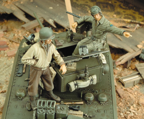 Royal Model di R. Reale 336 M3A3 Stuart Crew WWII