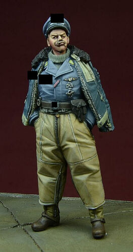 D-DAY miniature studio 35074 WWII Luftwaffe Pilot, Winter 1942-45