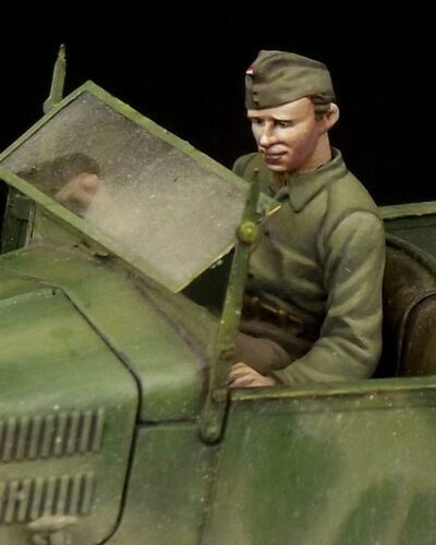 The Bodi Miniatures 35111 Hungarian driver for 508 CM Coloniale WWII