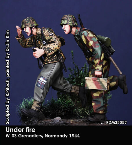 Rado Miniatures 35057 Under Fire - Waffen SS Grenadiers, Normandy 1944