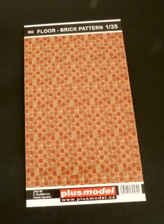 Plus Model 582 Floor – brick pattern