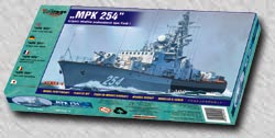Mirage-Hobby 40424 MPK 254 Pauk I Guardship KGB